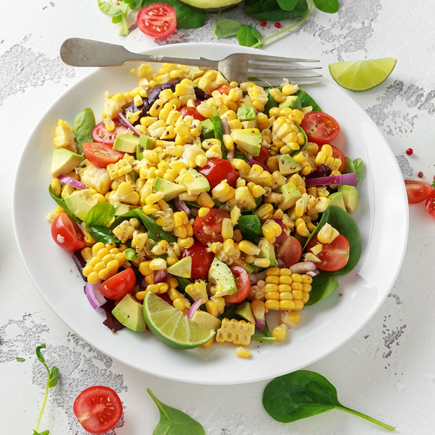 Recette de salade de maïs grillé et d'avocat | Coup de Pouce