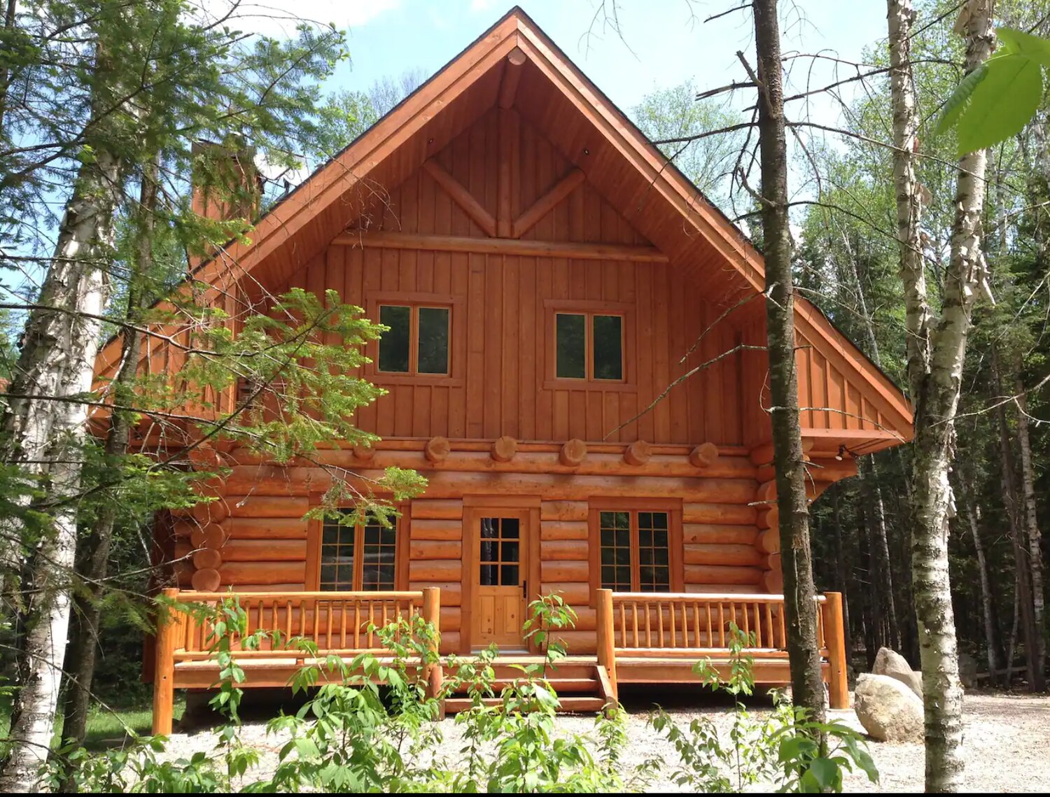 5 chalets à louer où les animaux sont acceptés | Coup de Pouce