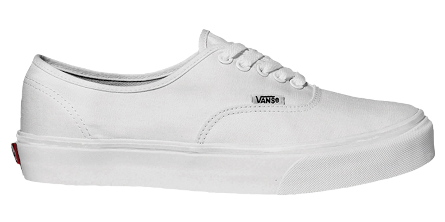 14 souliers blancs pour aller avec toutes vos tenues | Coup de Pouce