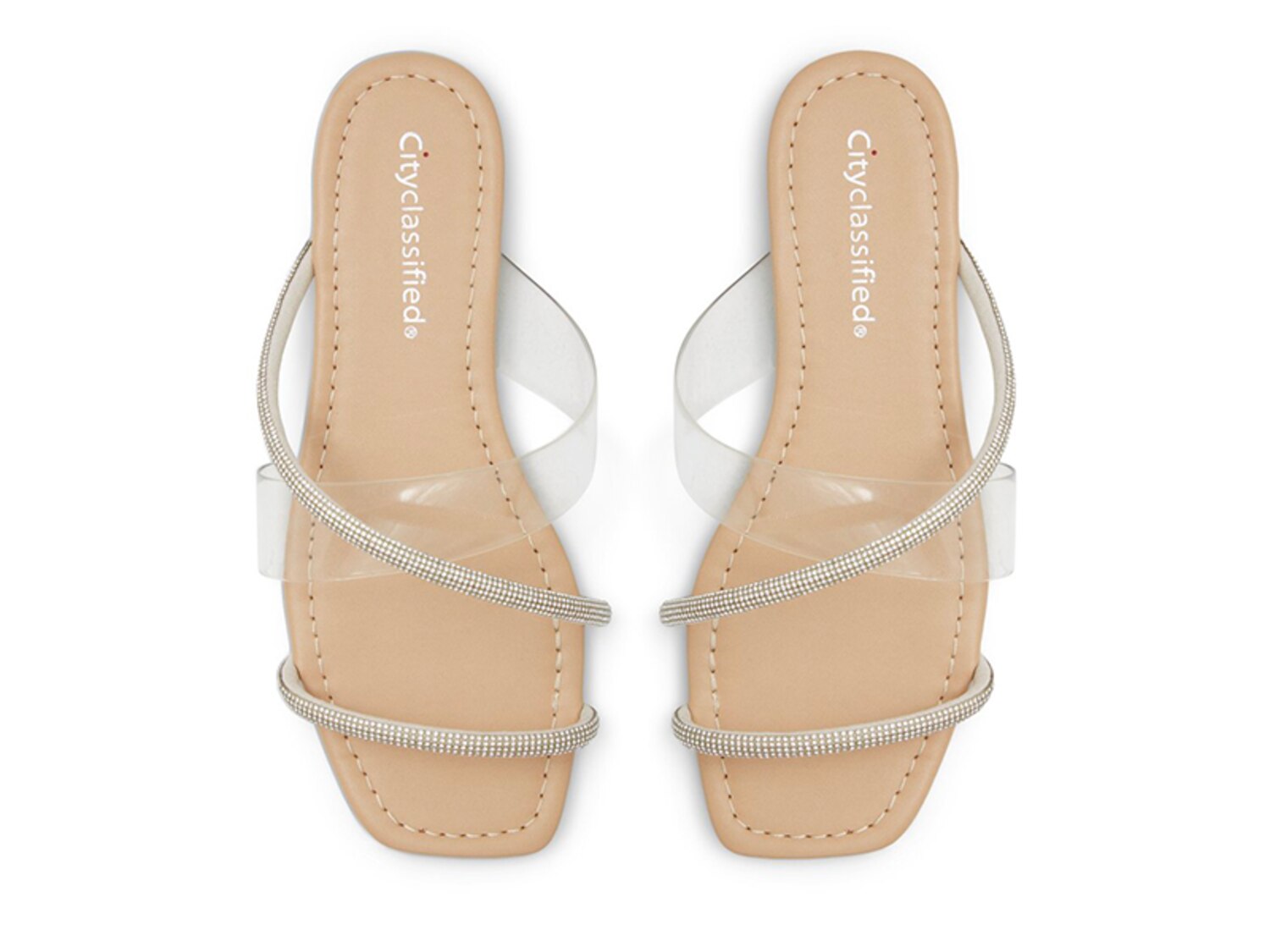 15 sandales sans talons à porter avec une robe ou un short | Coup de Pouce