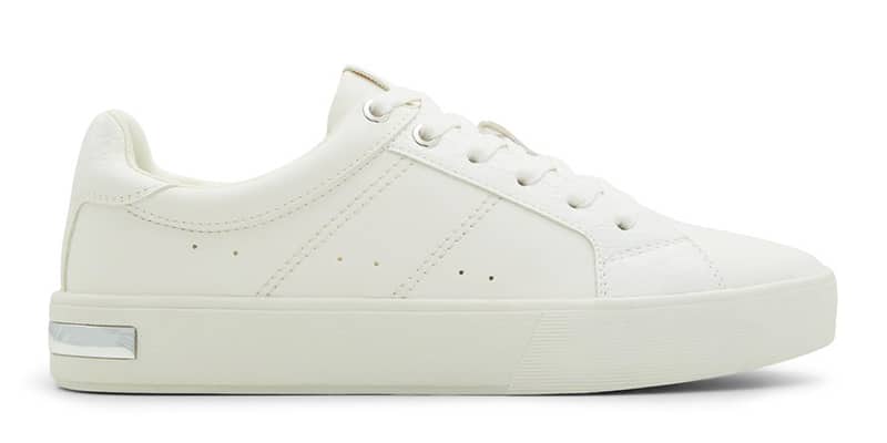 14 souliers blancs pour aller avec toutes vos tenues | Coup de Pouce