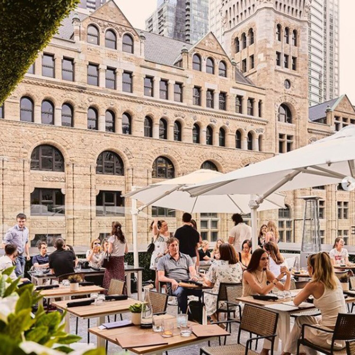 7 belles terrasses où manger à Montréal cet été | Coup de Pouce