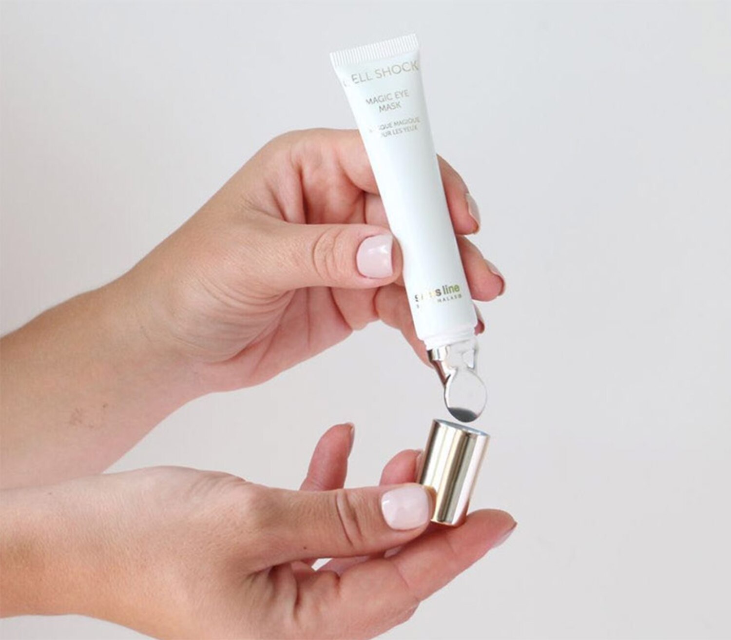 5 crèmes pour les yeux efficaces | Coup de Pouce