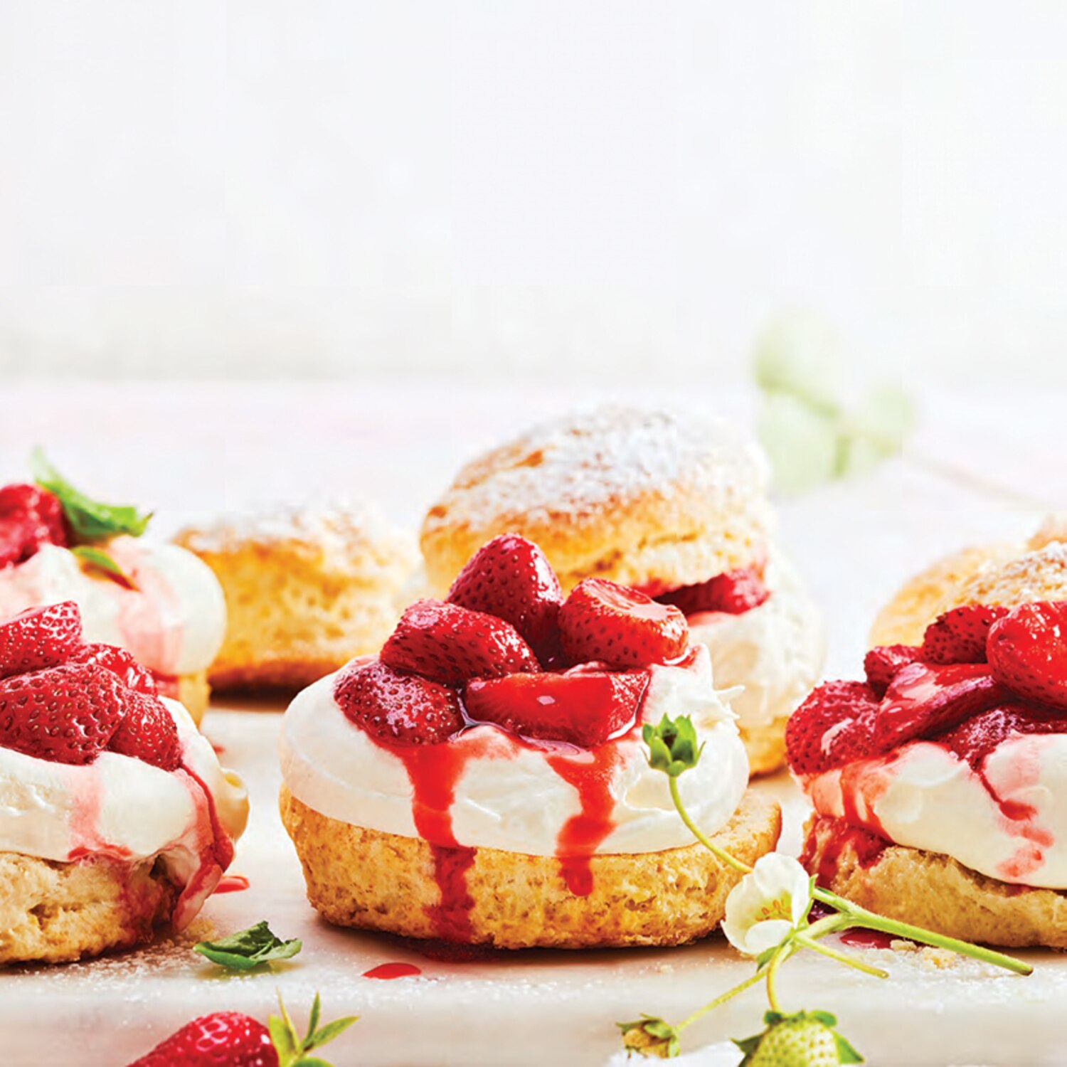 Recette de shortcakes aux fraises rôties | Coup de Pouce
