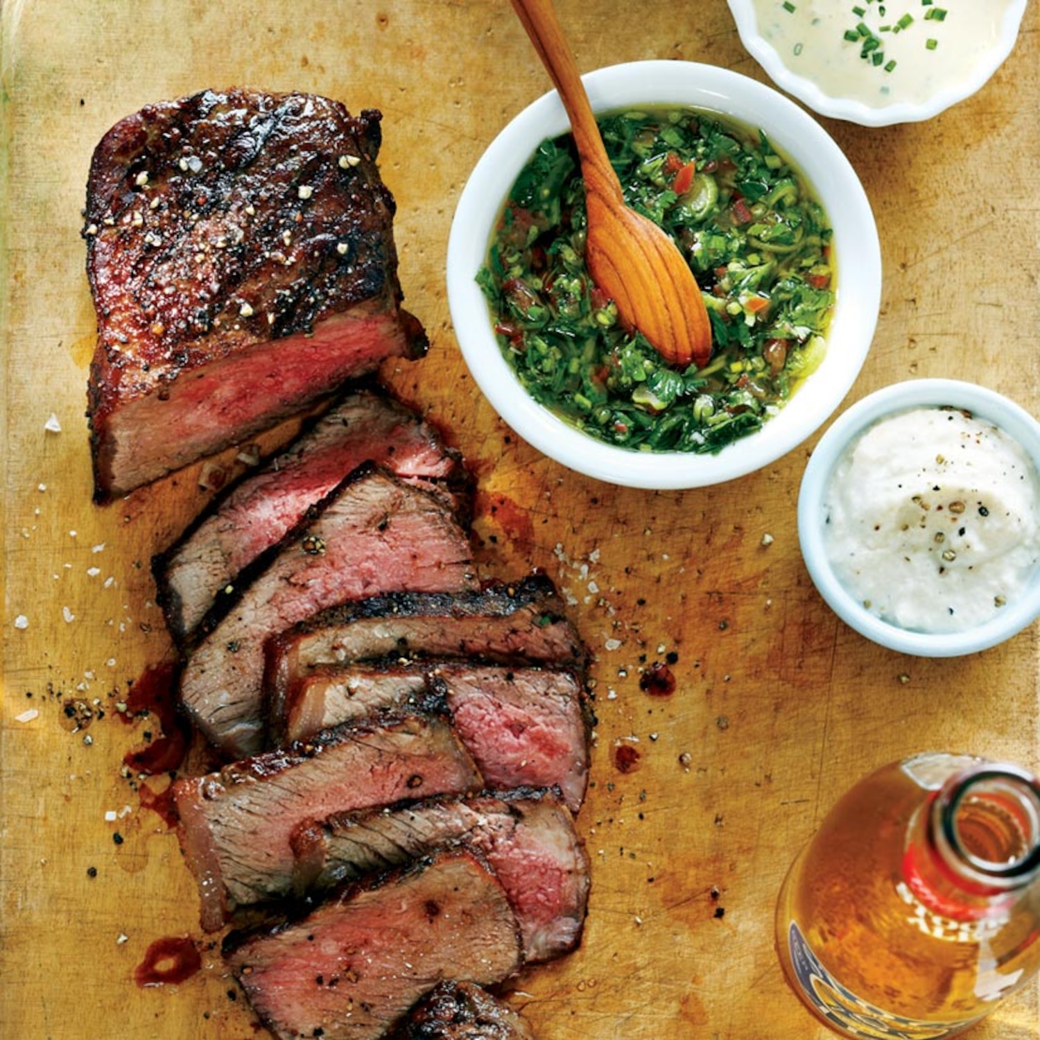 Recette de bifteck de surlonge, sauce piquante à la coriandre | Coup de ...