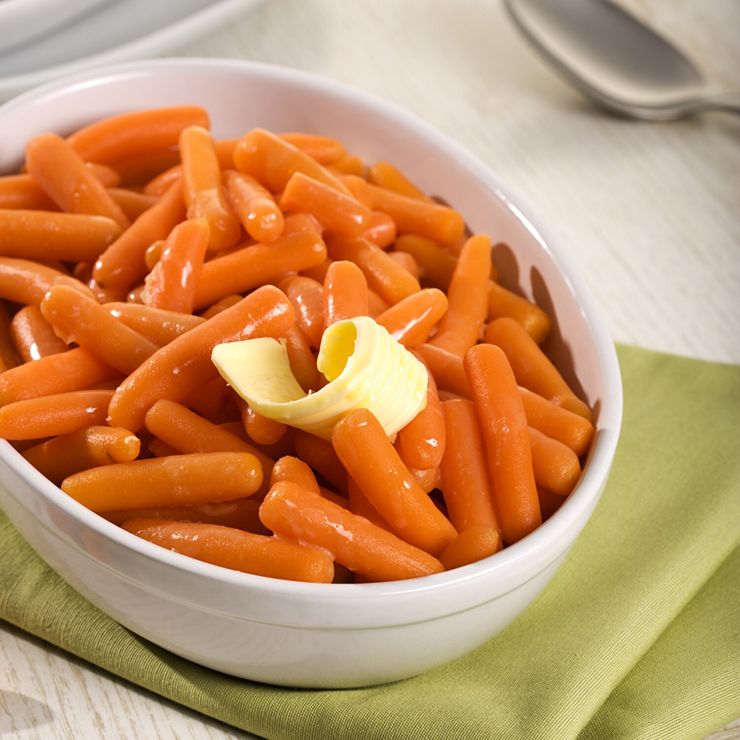 Recette de carottes au beurre citronné et à l'origan | Coup de Pouce