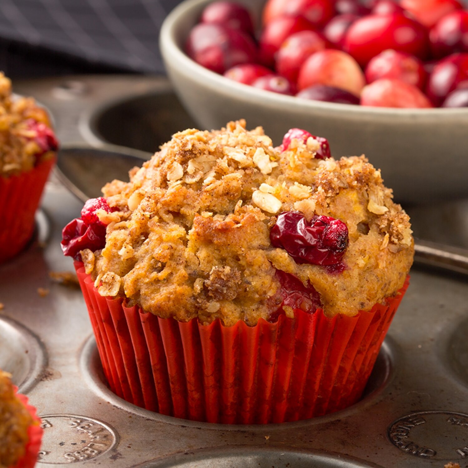 Recette de muffins à l'avoine et aux canneberges | Coup de Pouce