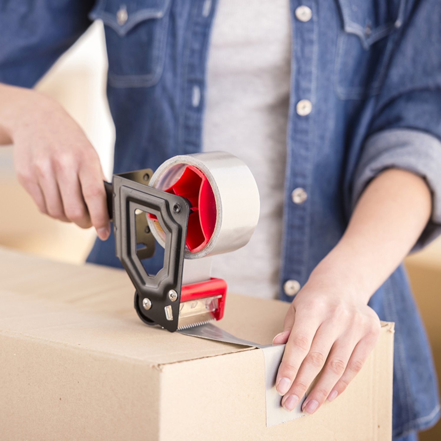 Protéger les objets fragiles lors du déménagement | Coup de Pouce