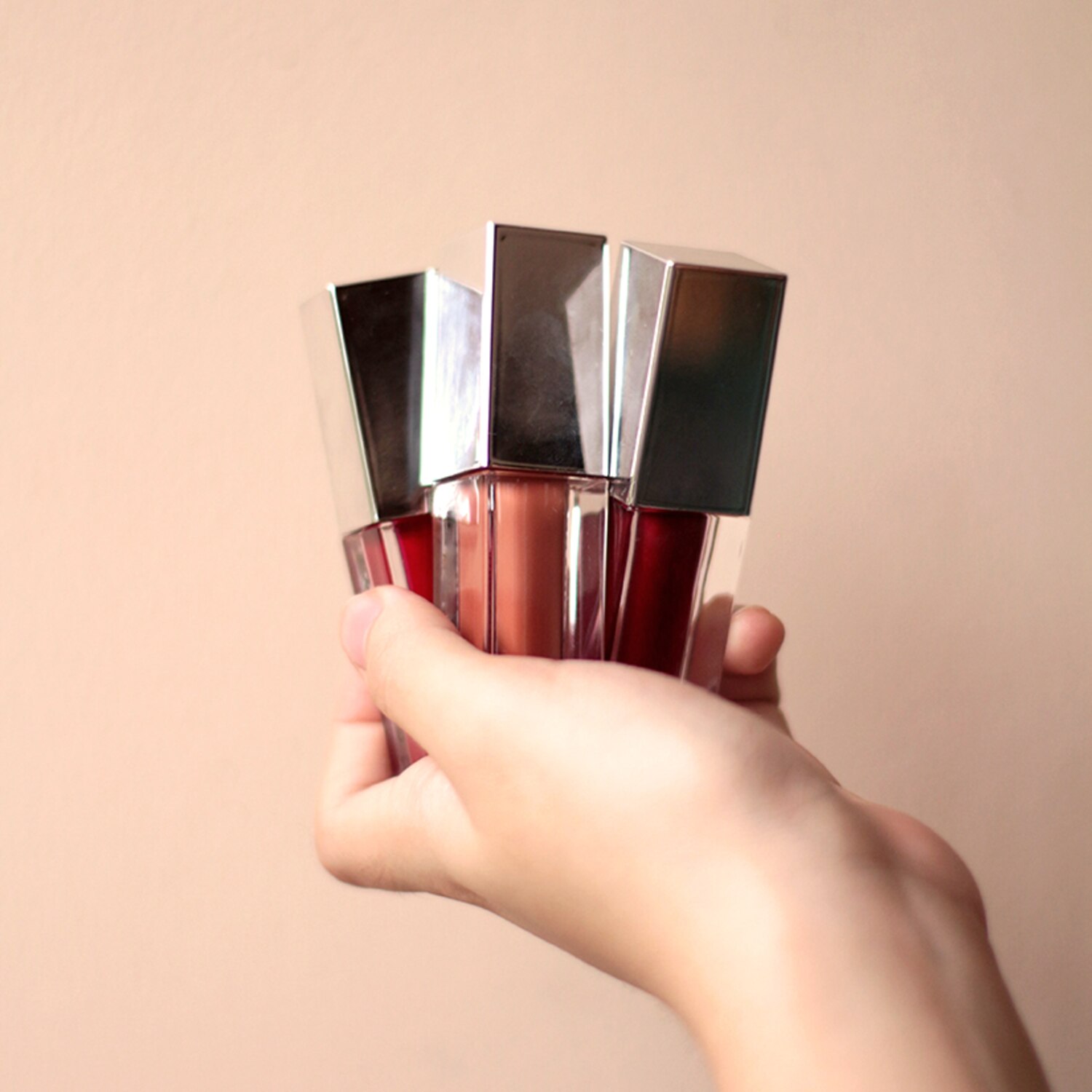 5 couleurs de rouge à lèvres tendance cet automne | Coup de Pouce