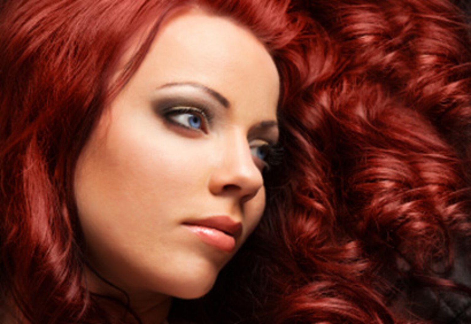 Tendance beauté automne: la chevelure de feu | Coup de Pouce