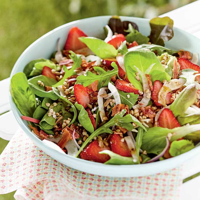 Recette de salade aux fraises et au sarrasin | Coup de Pouce