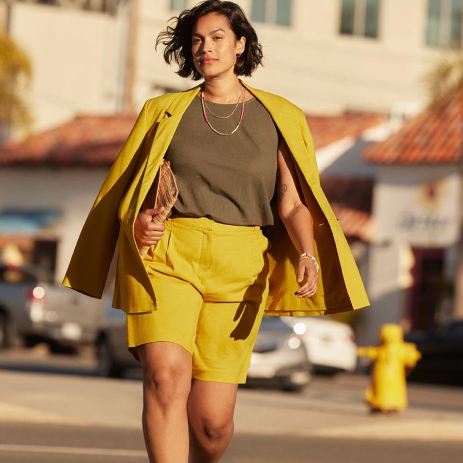 5 vêtements pratiques pour être chic et confortable au bureau cet été ...