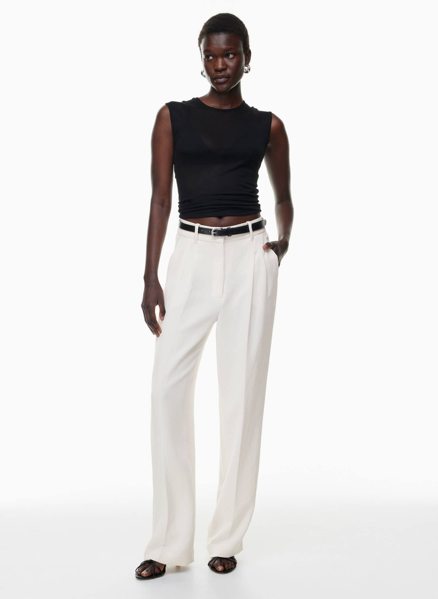 The 10 Best White Pants For An Easy Summer Outfit | Canadian Living