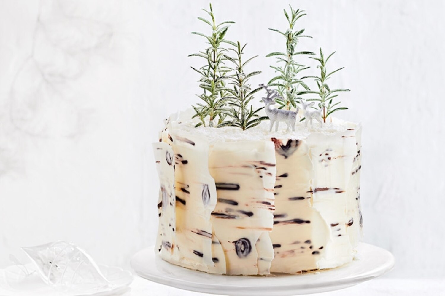 15 Decadent Cakes Worthy Of Any Holiday Celebration | Canadian Living