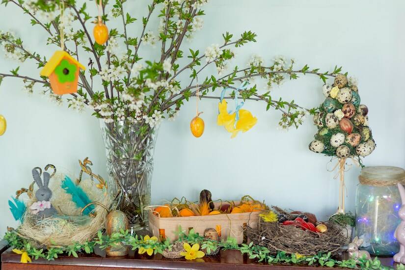 What's An Ostereierbaum? The Easter Decor We're Seeing Everywhere ...