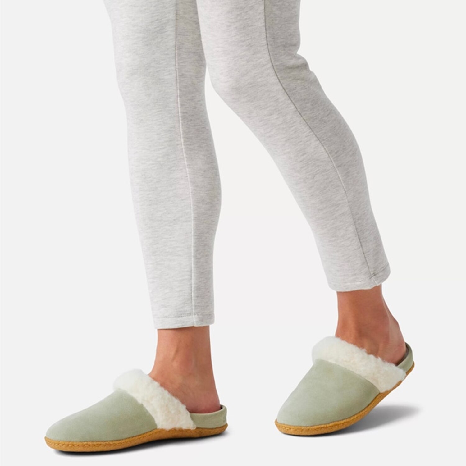 The Best Slippers To Keep Your Feet Warm And Cozy | Canadian Living