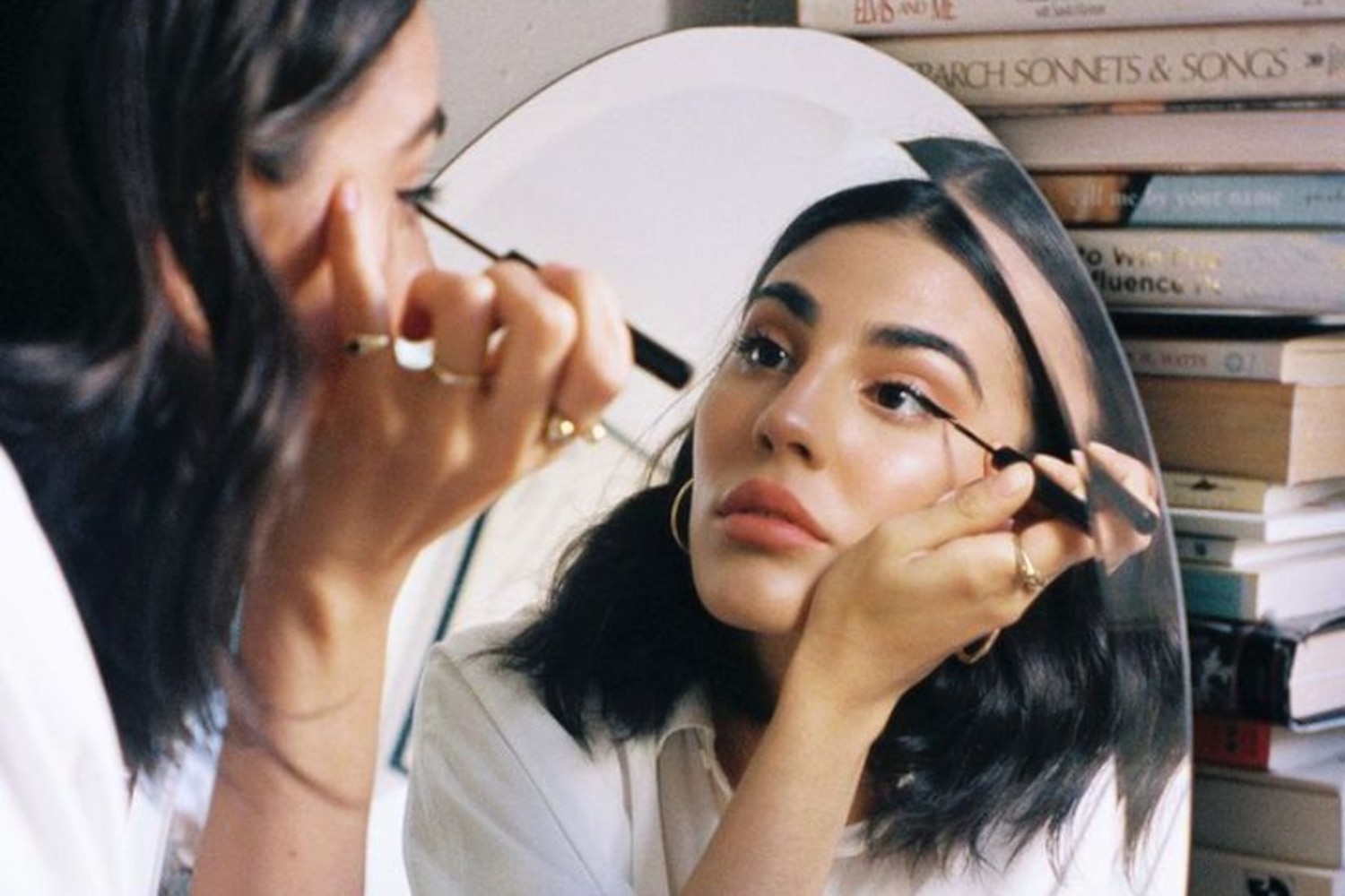 Colour Contrast Is The Beauty Theory You Need To Know For Effortless ...