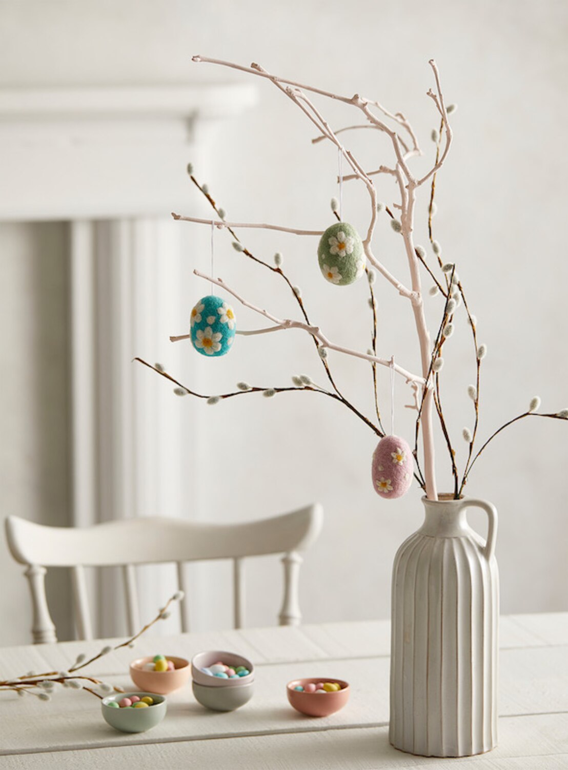 Easter Table Essentials For A Happy Gathering | Canadian Living