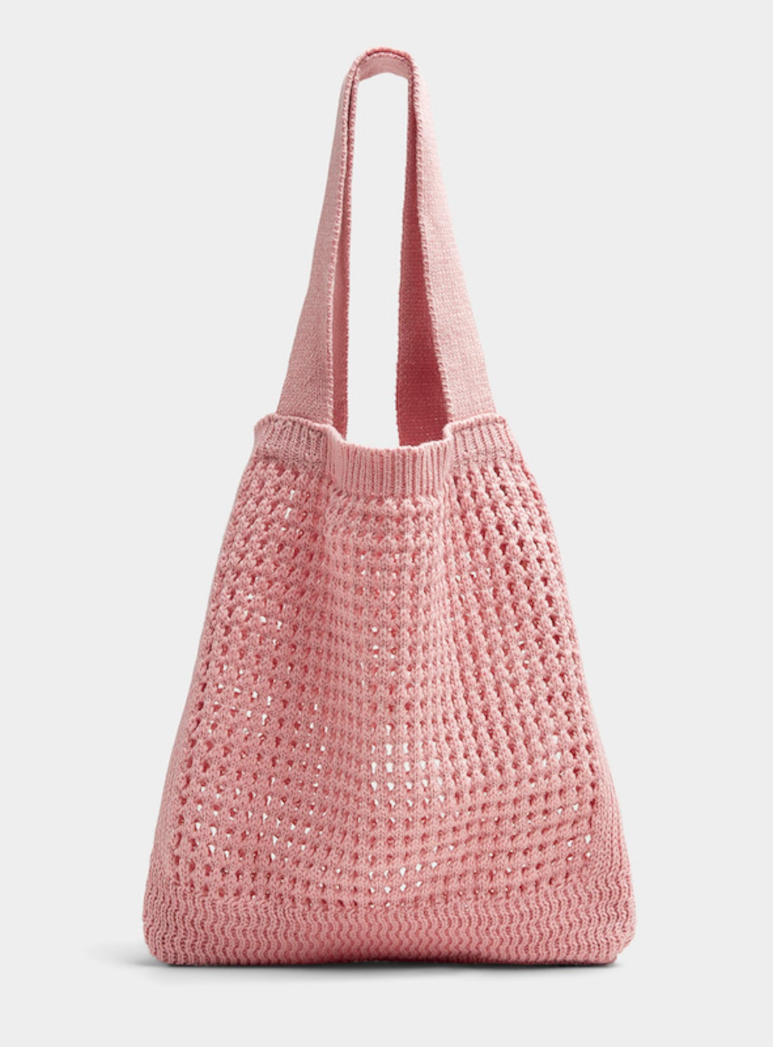 15 Functional & Cute Beach Bags to Elevate Your Shore Style | Canadian ...