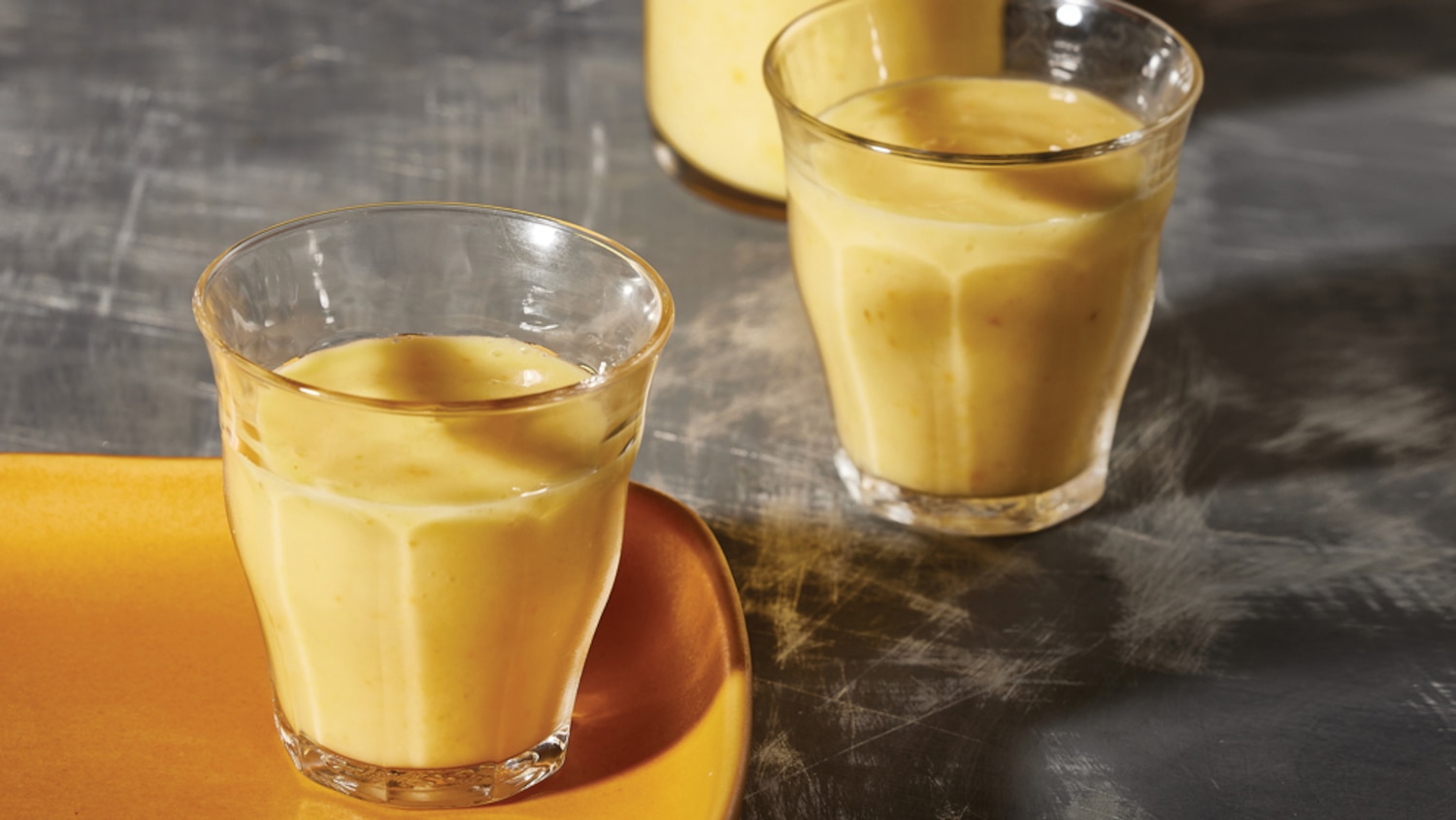 Tropical Turmeric Smoothie | Canadian Living