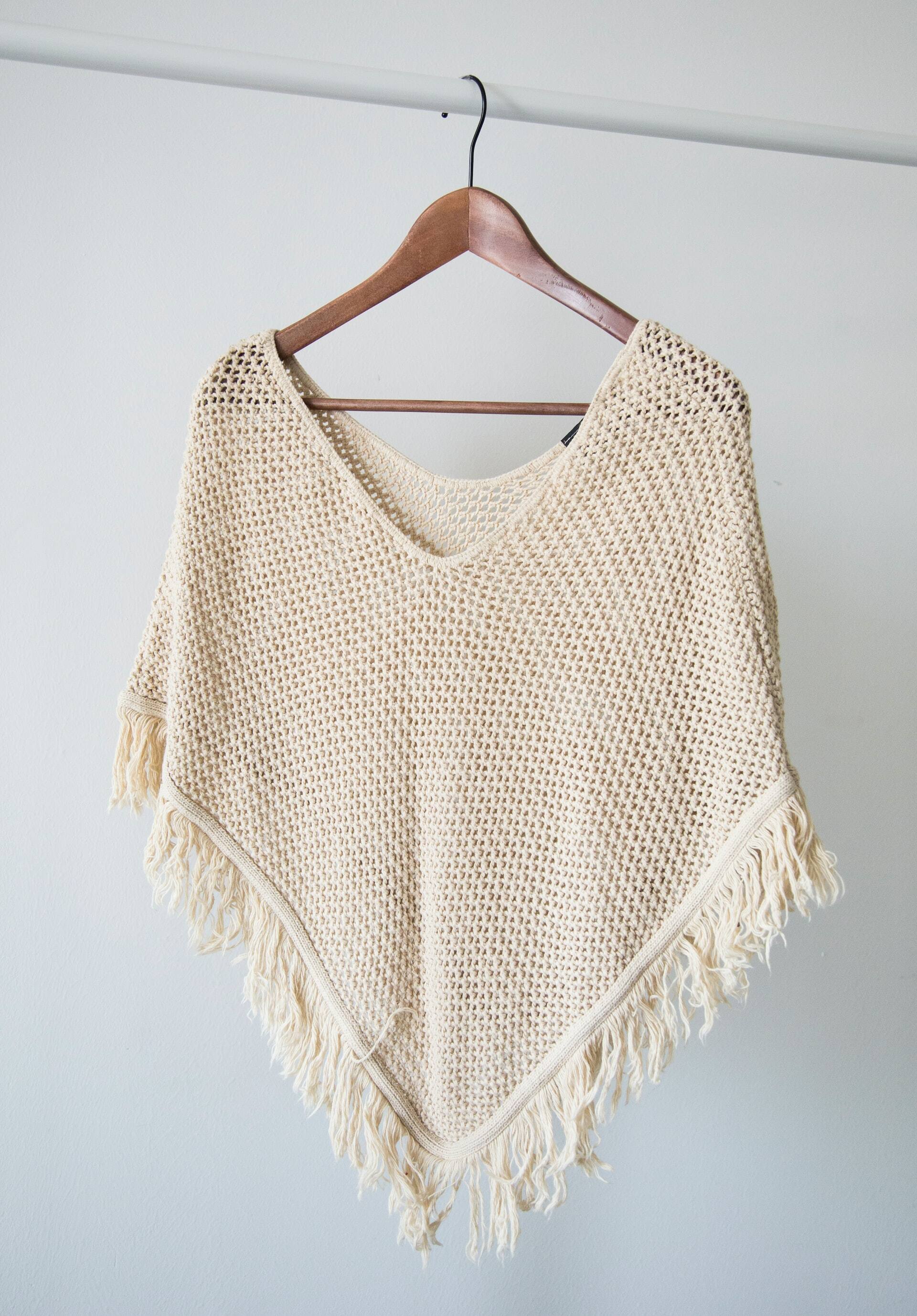 Aran poncho | Canadian Living