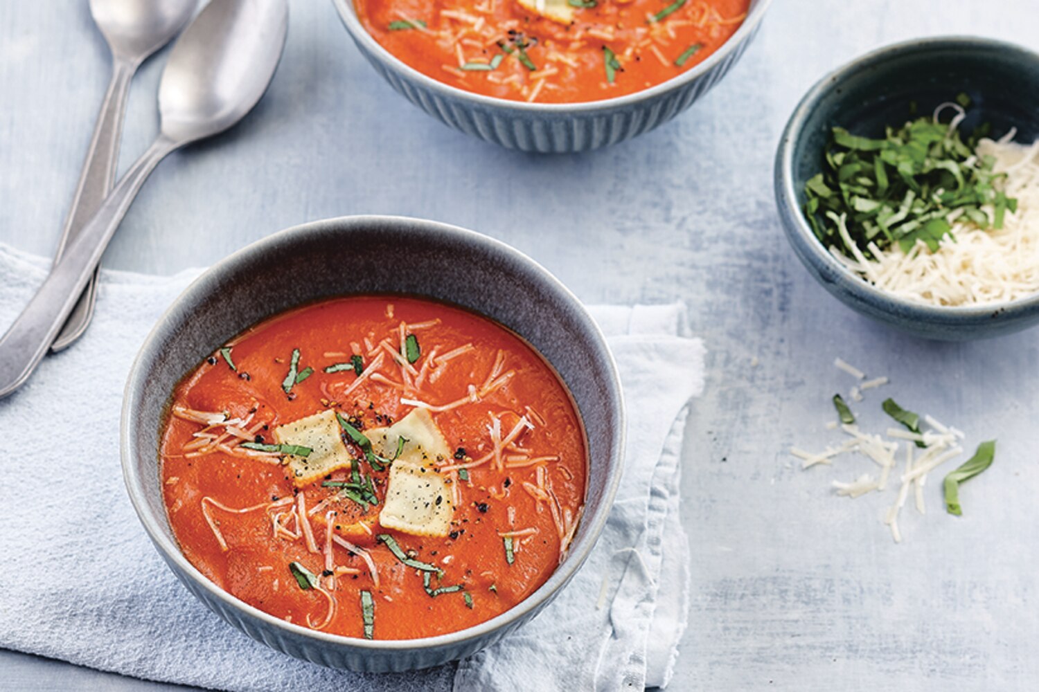 Roasted Red Pepper, Tomato & Ravioli Soup | Canadian Living