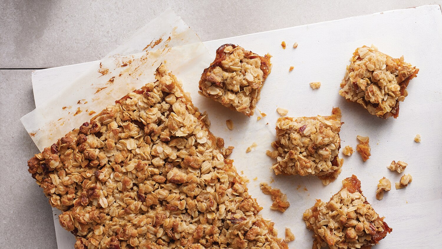 Pumpkin Date Squares | Canadian Living