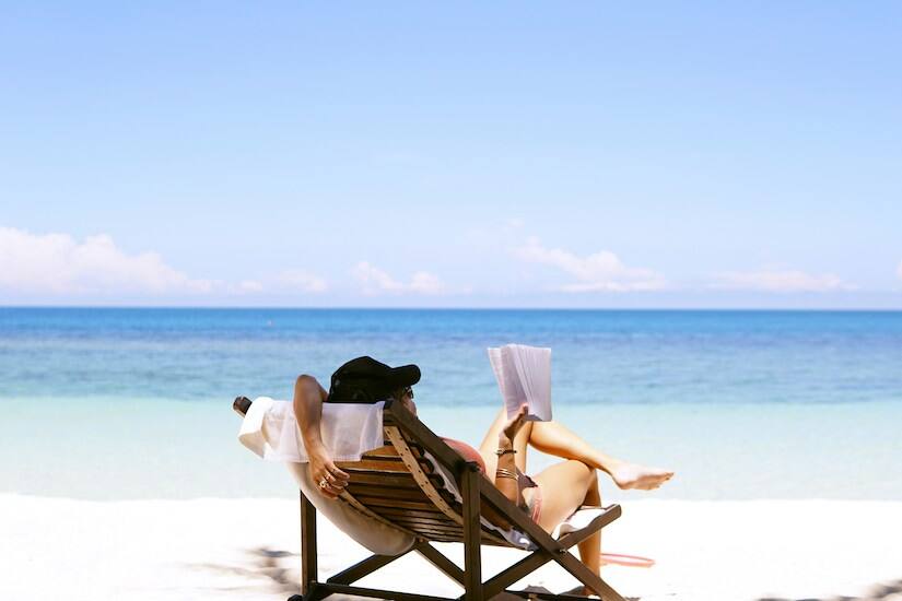 10 Beach Reads for Your Next Vacation | Canadian Living