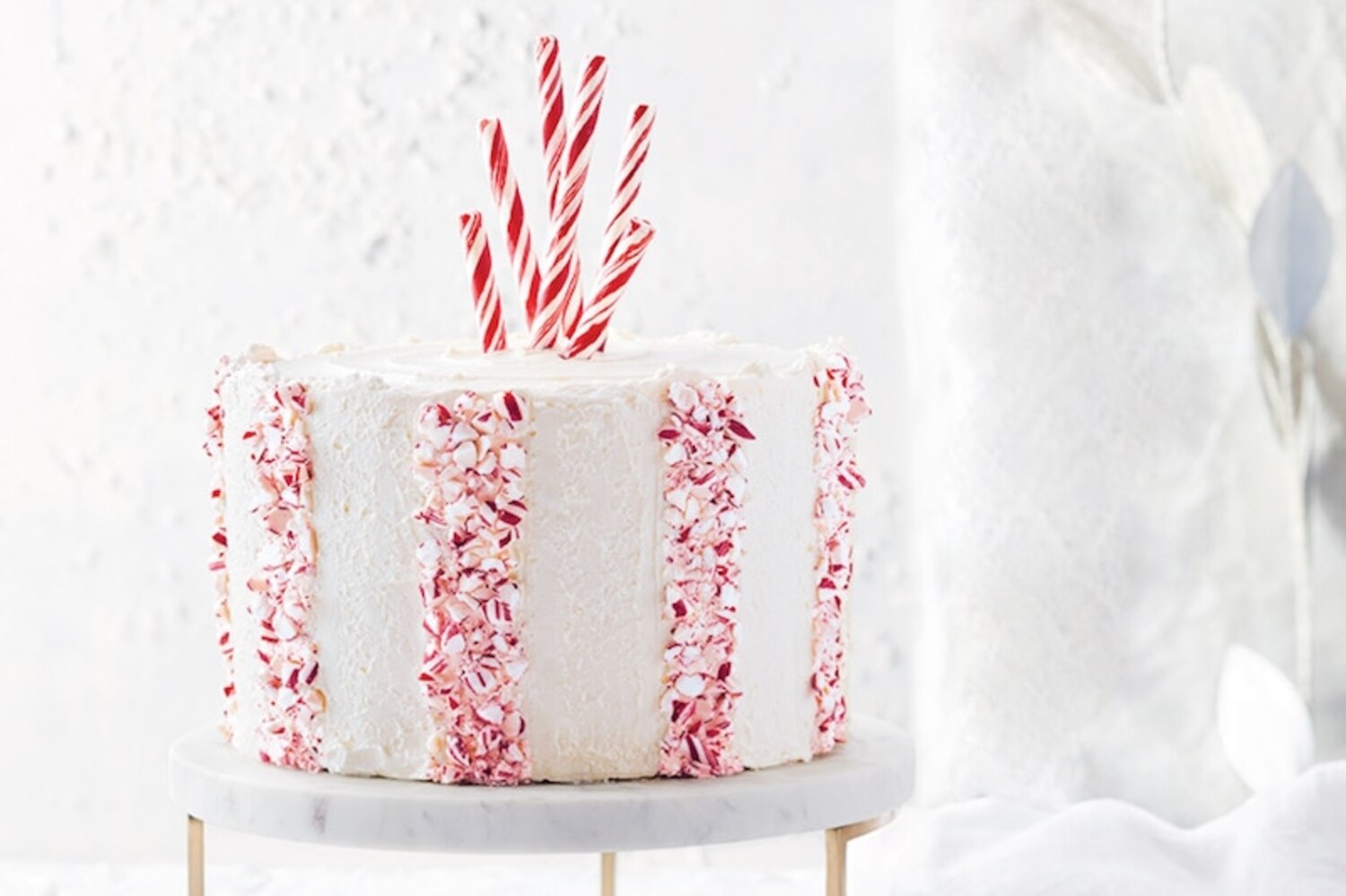 15 Decadent Cakes Worthy Of Any Holiday Celebration | Canadian Living