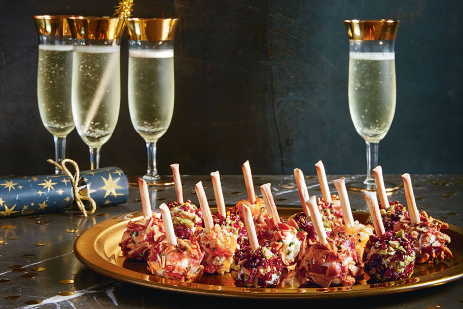 20 Savoury Potluck Dishes To Bring To Your Next Holiday Get-Together ...