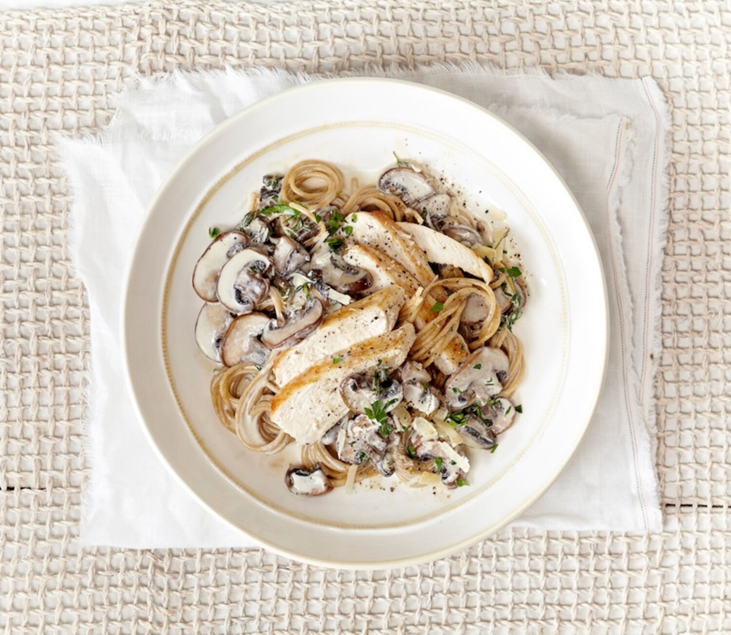 20 Spaghetti Recipes For An Easy Weeknight Dinner | Canadian Living