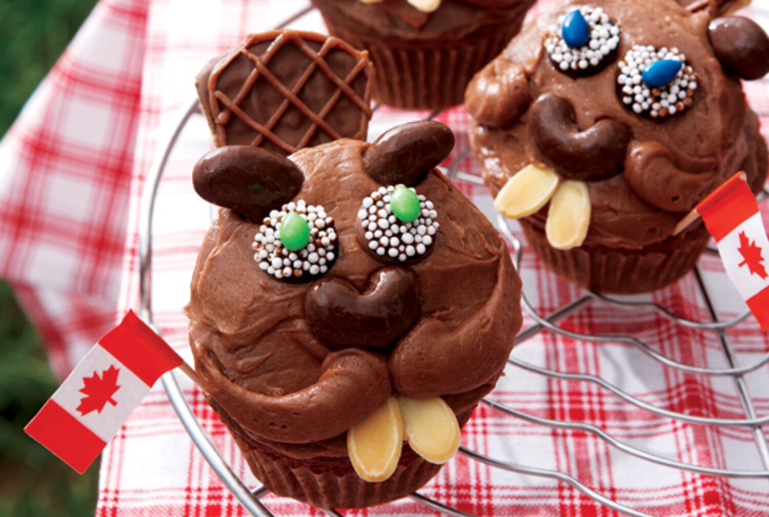 Beaver Cupcakes | Canadian Living