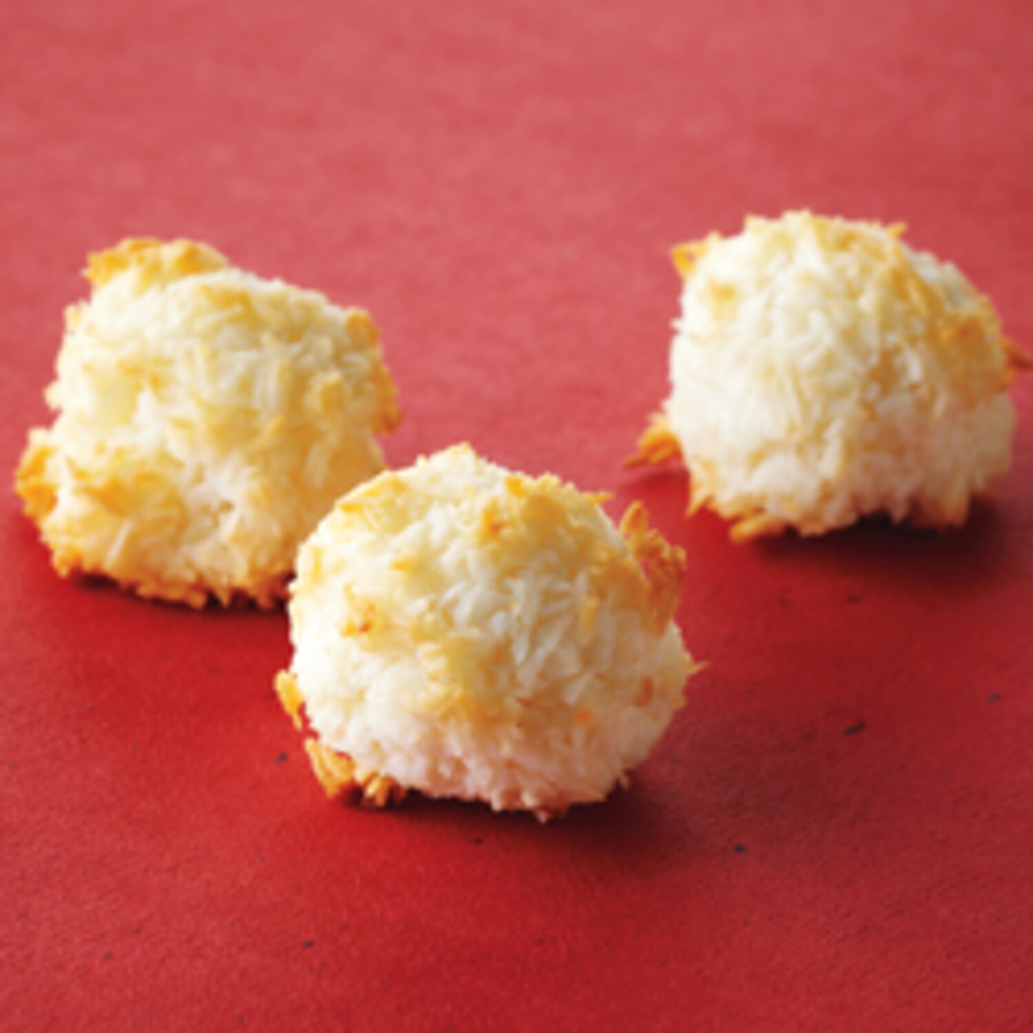Classic Coconut Macaroons | Canadian Living