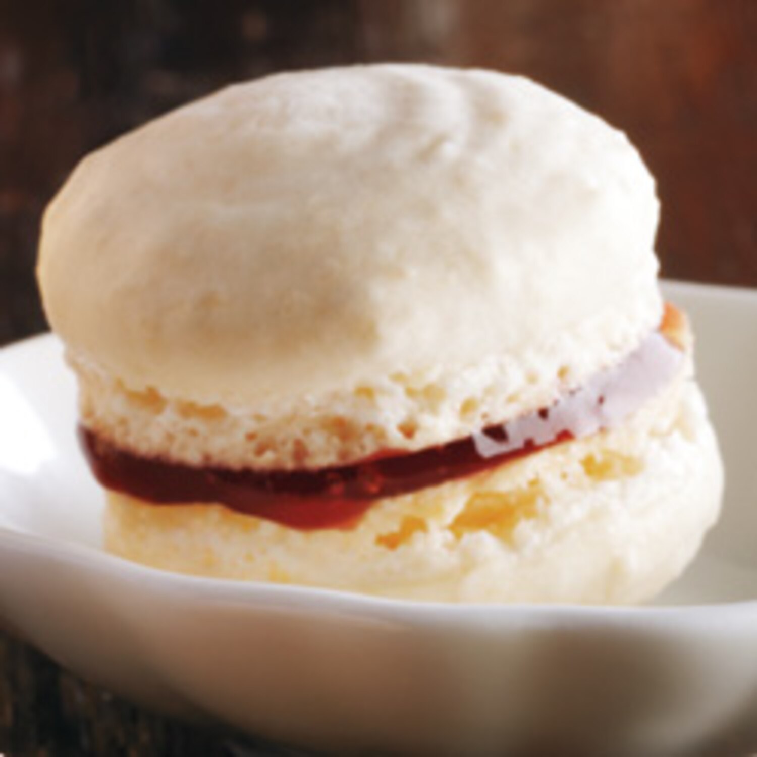 Almond Raspberry French Macarons | Canadian Living