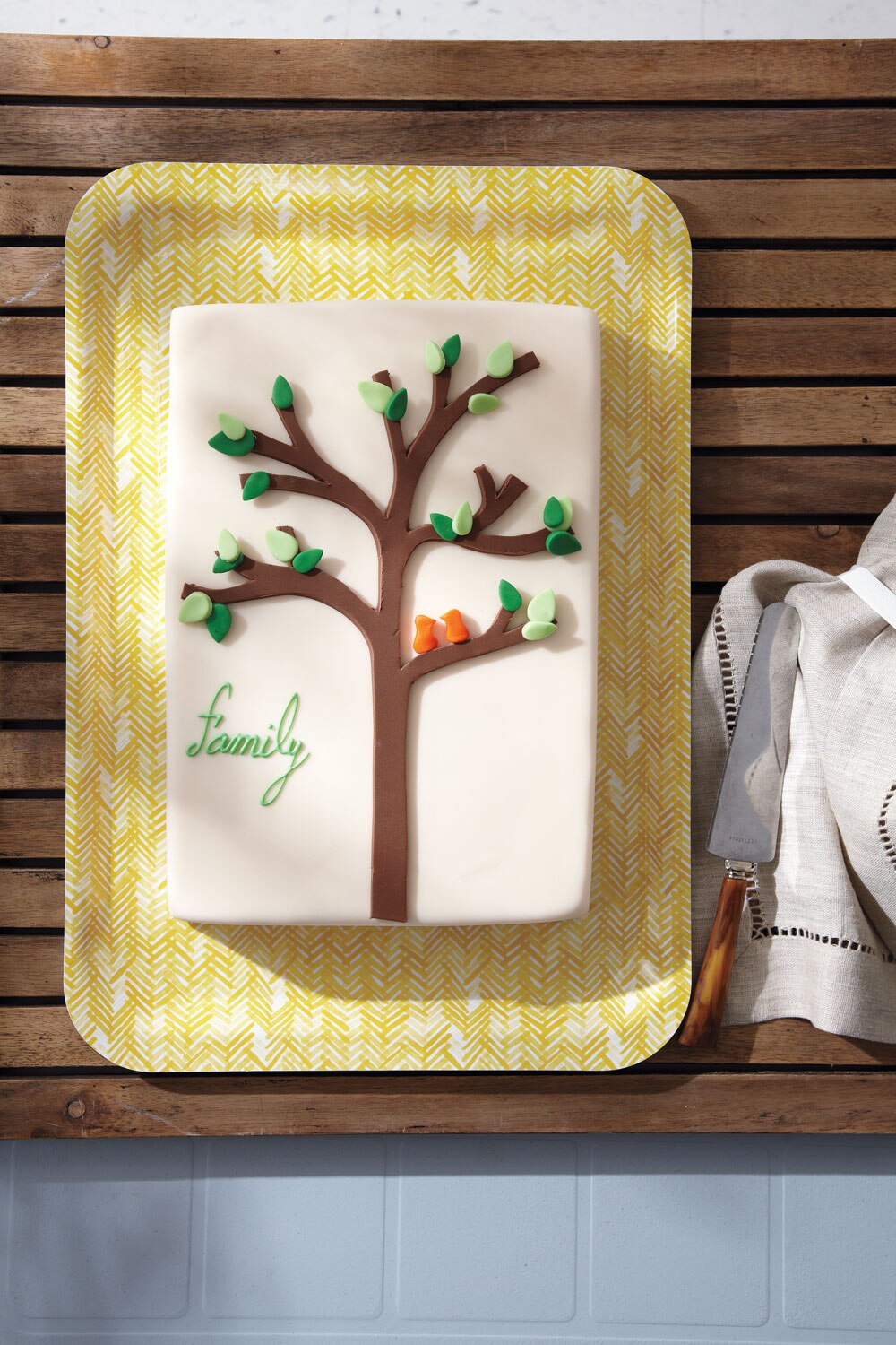 Toffee Banana Family Tree Cake | Canadian Living