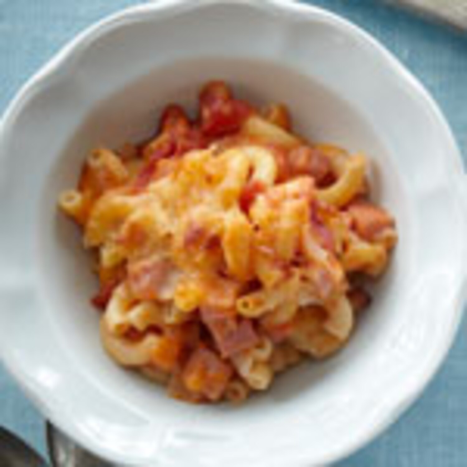 Cheesy Ham and Tomato Macaroni Bake | Canadian Living
