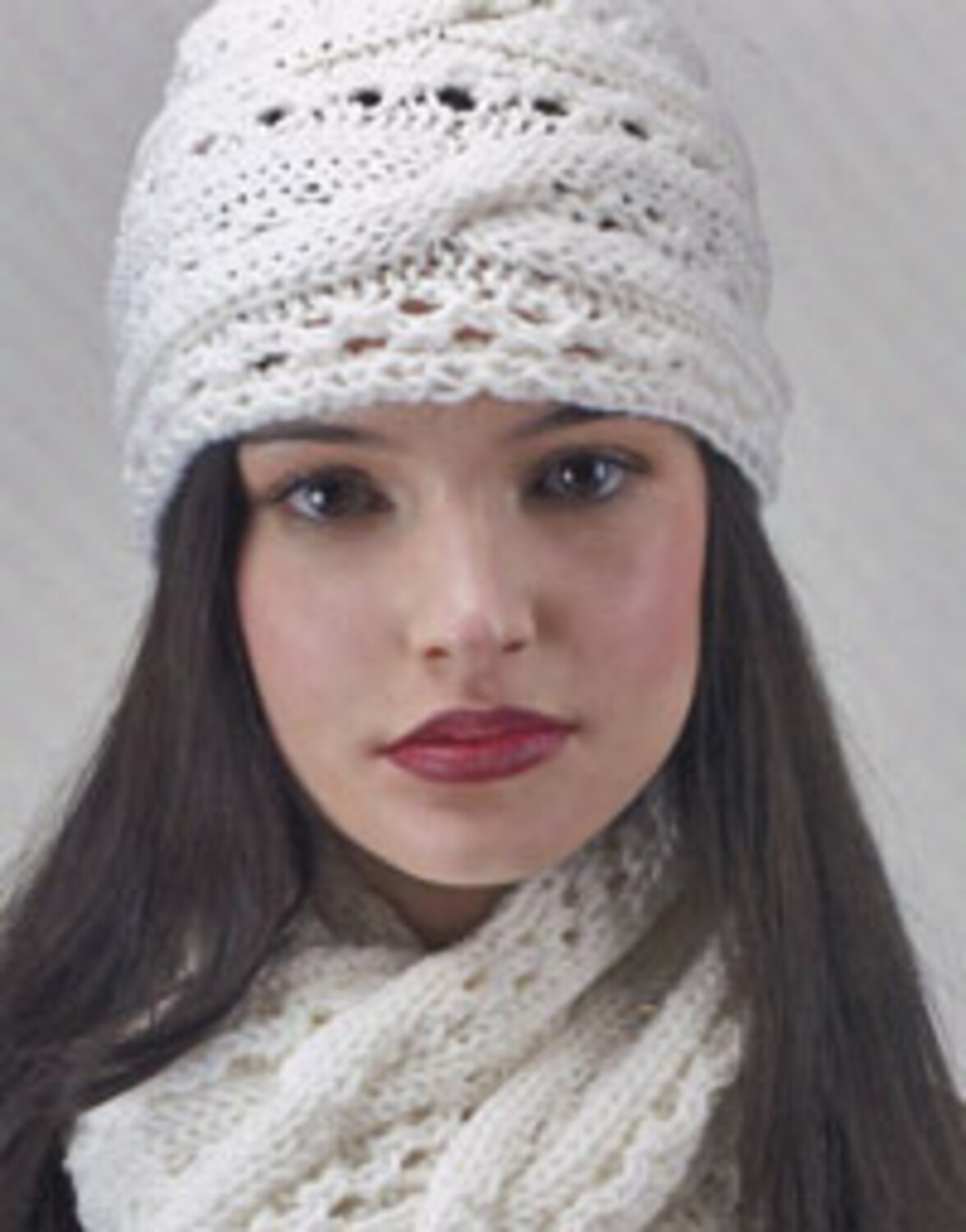 Knit a cabled hat and scarf set | Canadian Living