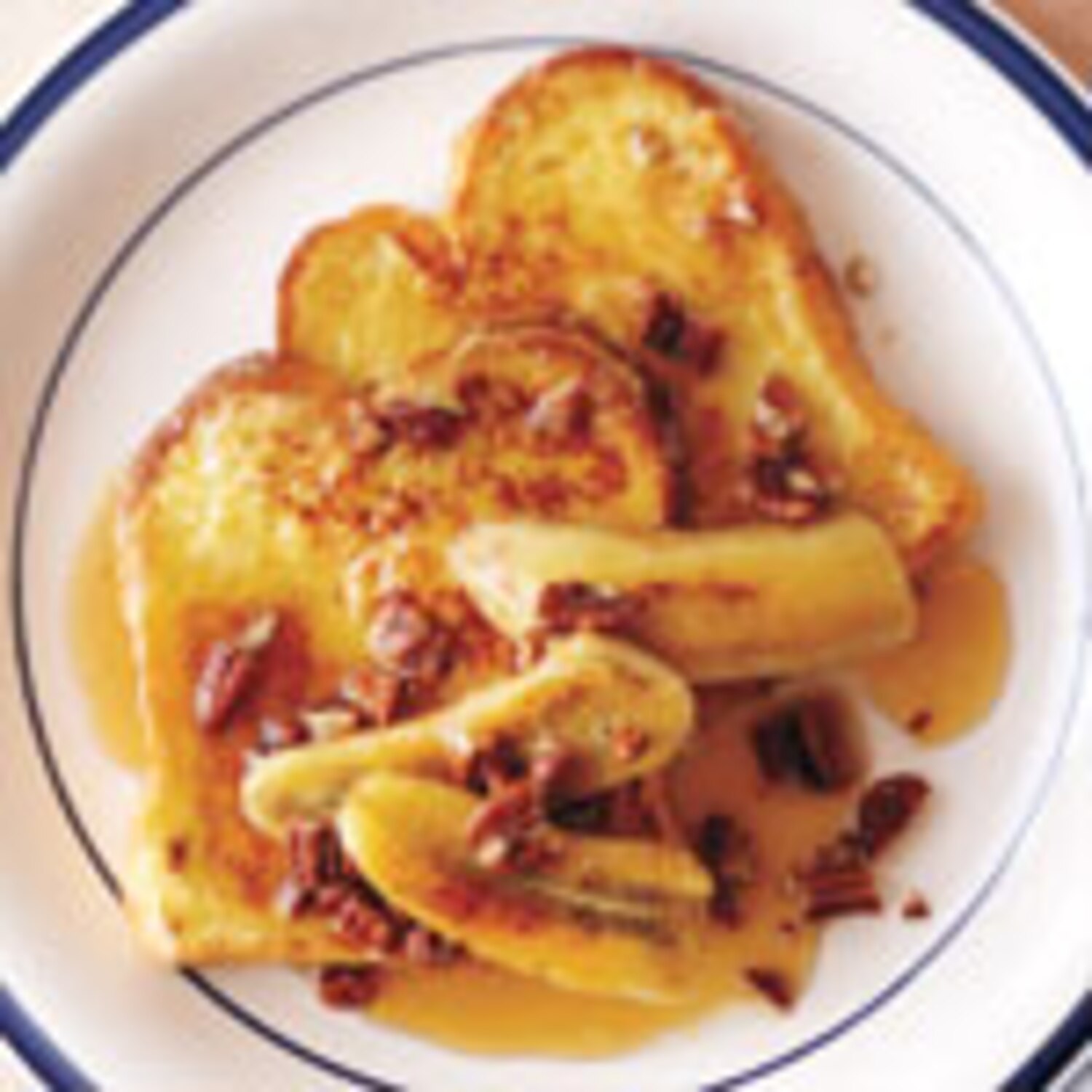 French Toast with Caramelized Bananas and Pecans | Canadian Living