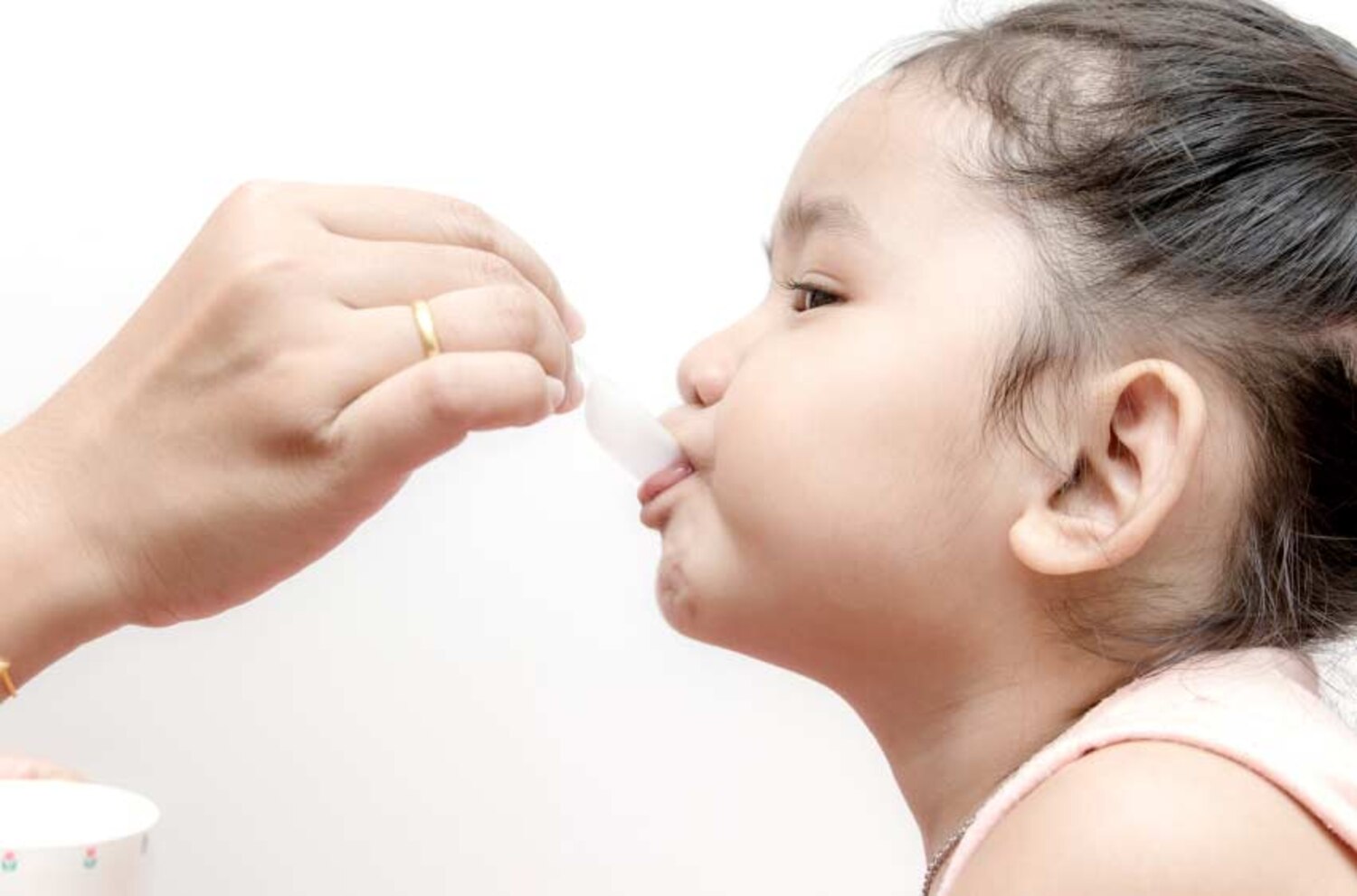 5 things you should know about giving kids OTC medicines | Canadian Living