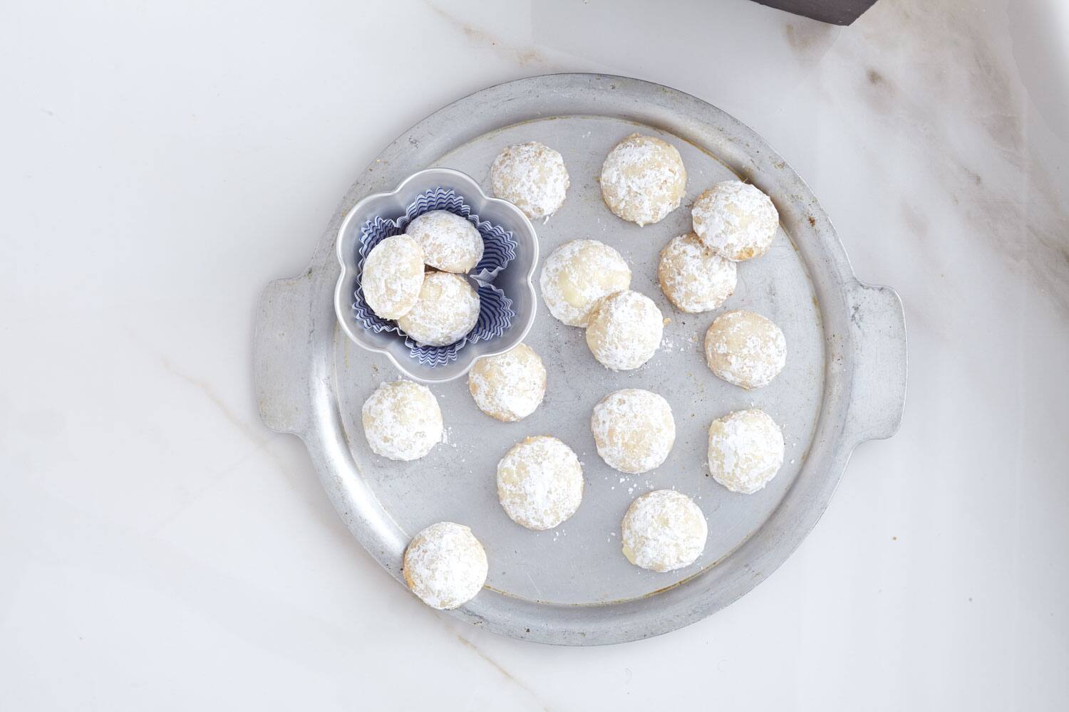 Walnut White Chocolate Snowball Cookies | Canadian Living