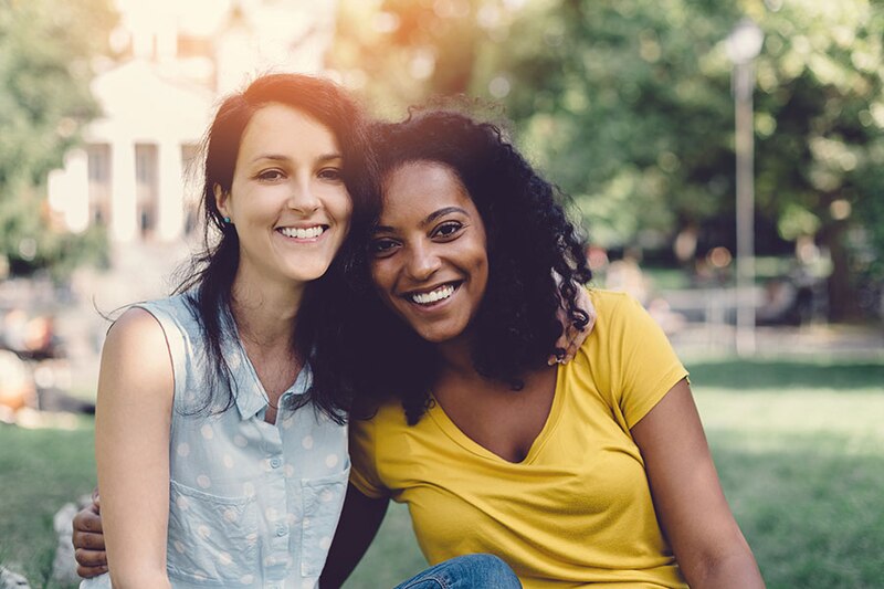 4 simple ways to be a better friend this year | Canadian Living