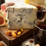 Discover blue cheese | Canadian Living