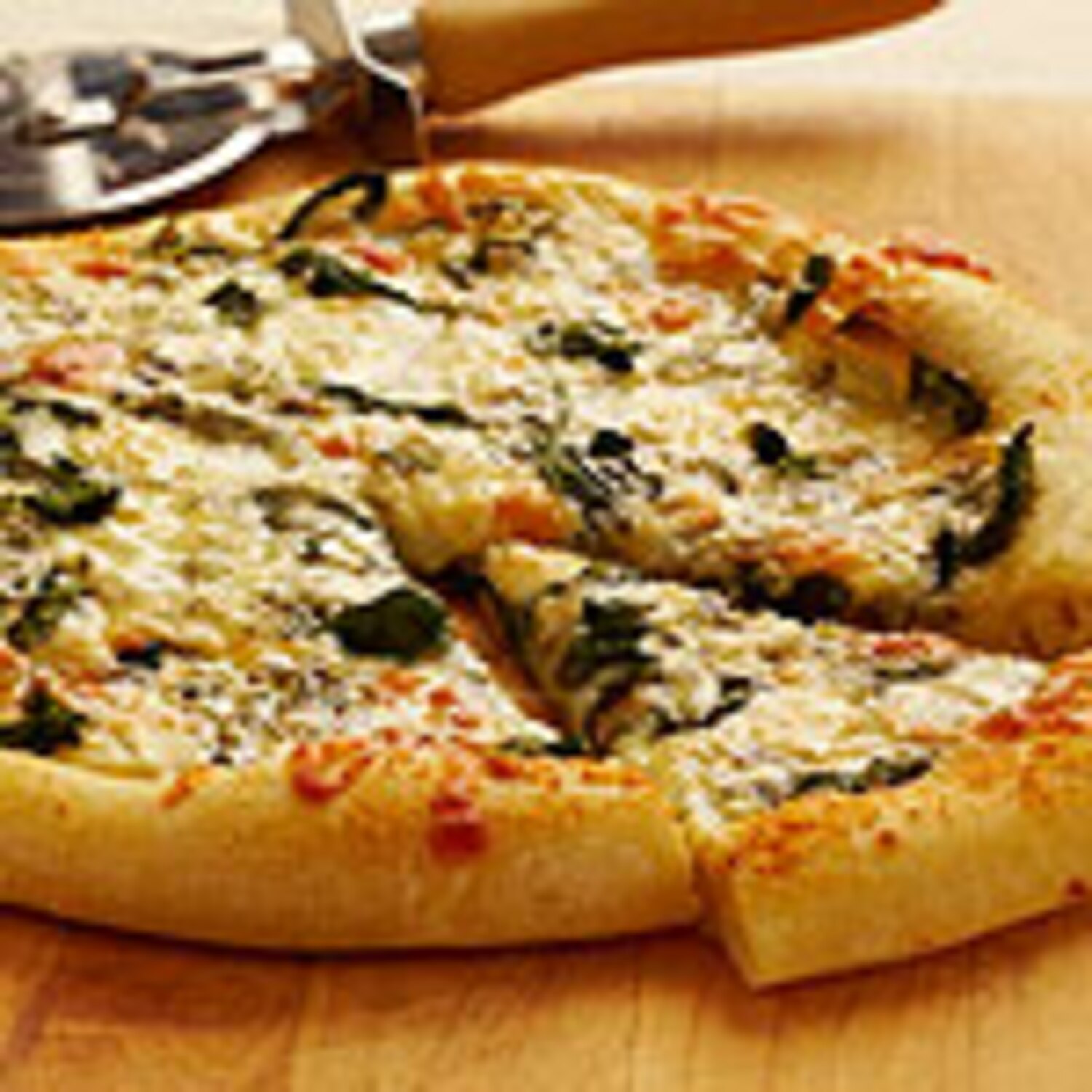 Canadian Three-Cheese Spinach Pizza | Canadian Living