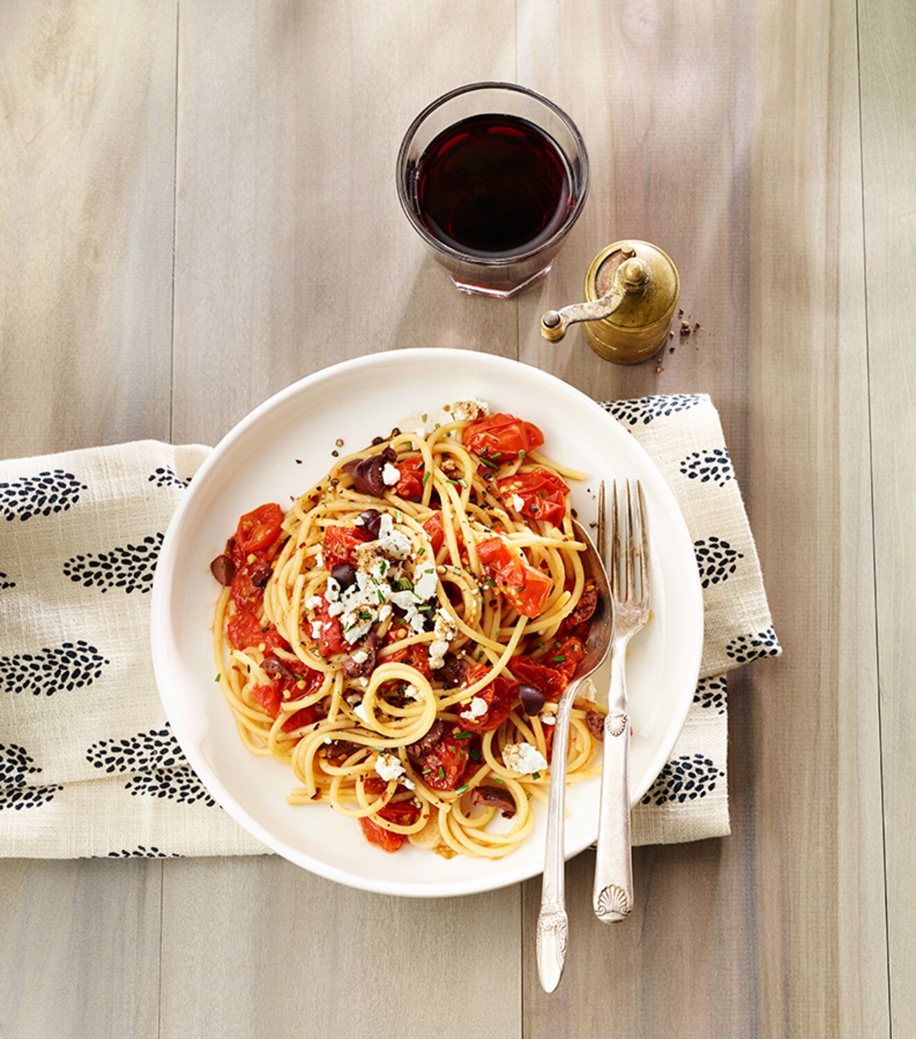 Spaghetti in Roasted Cherry Tomato Sauce | Canadian Living