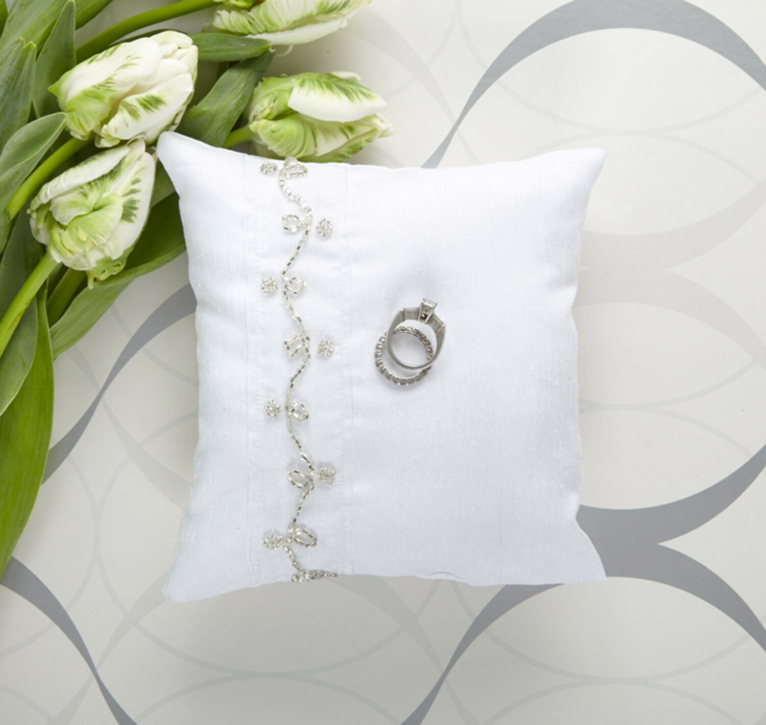 wedding ring cushion pattern