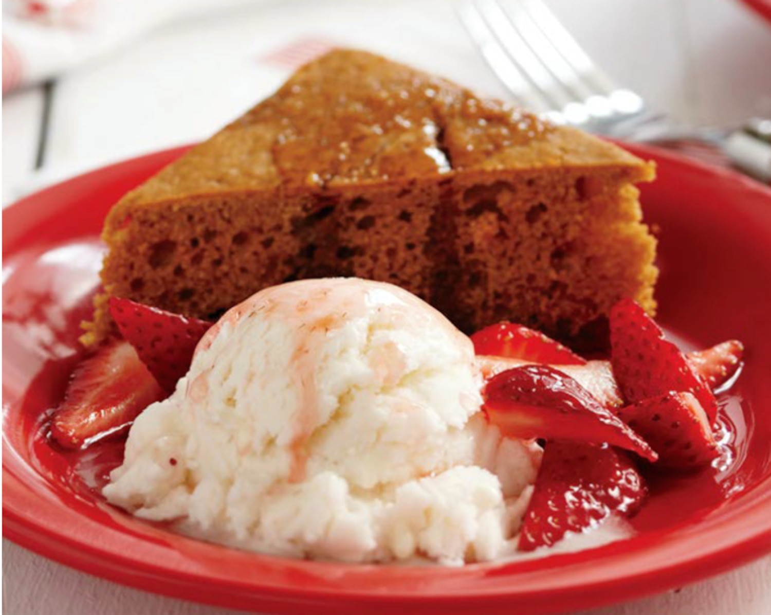 Spice Cake with Rum-Soaked Strawberries | Canadian Living