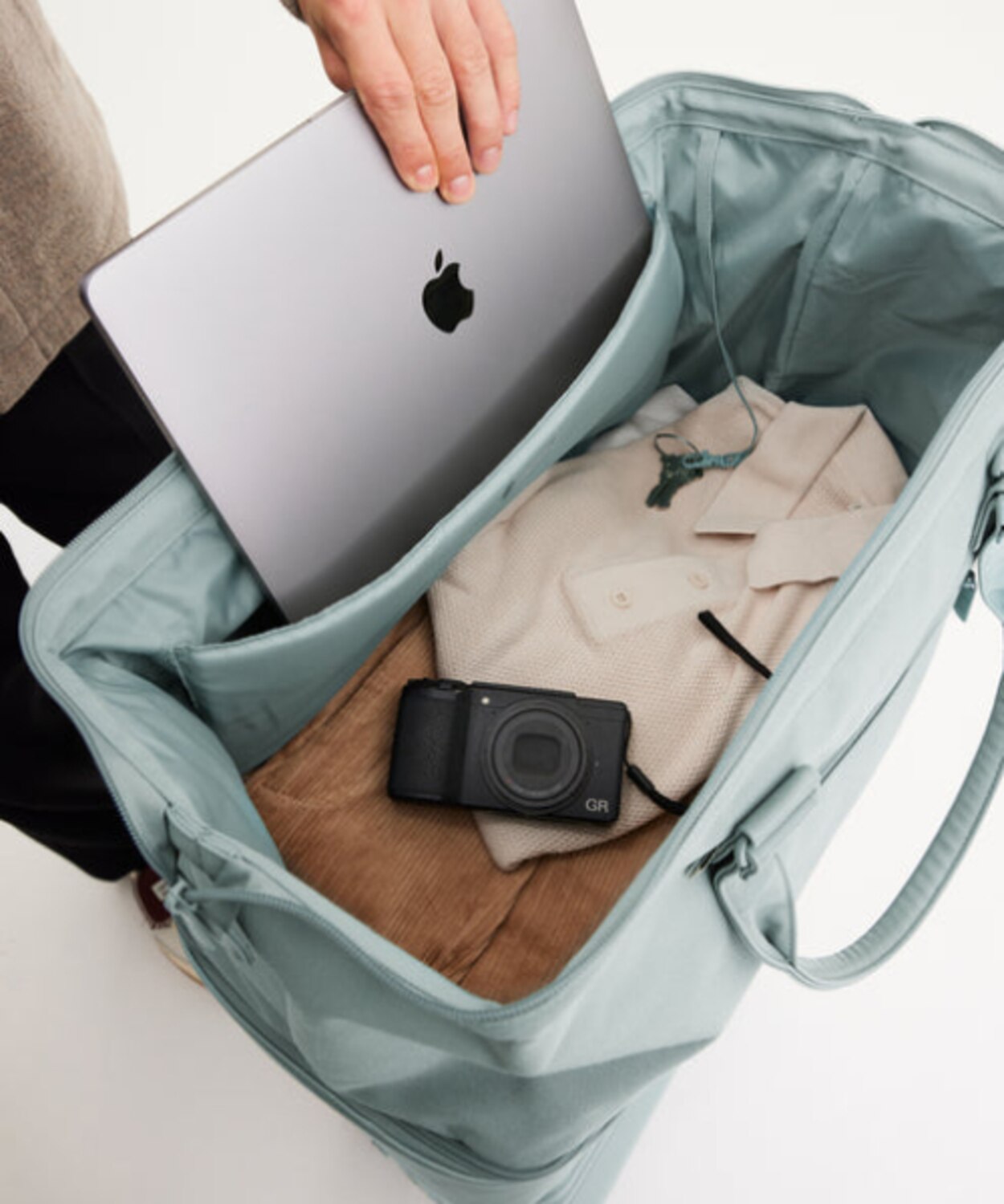 Best Carry-On Travel Bags For Your Next Flight | Canadian Living