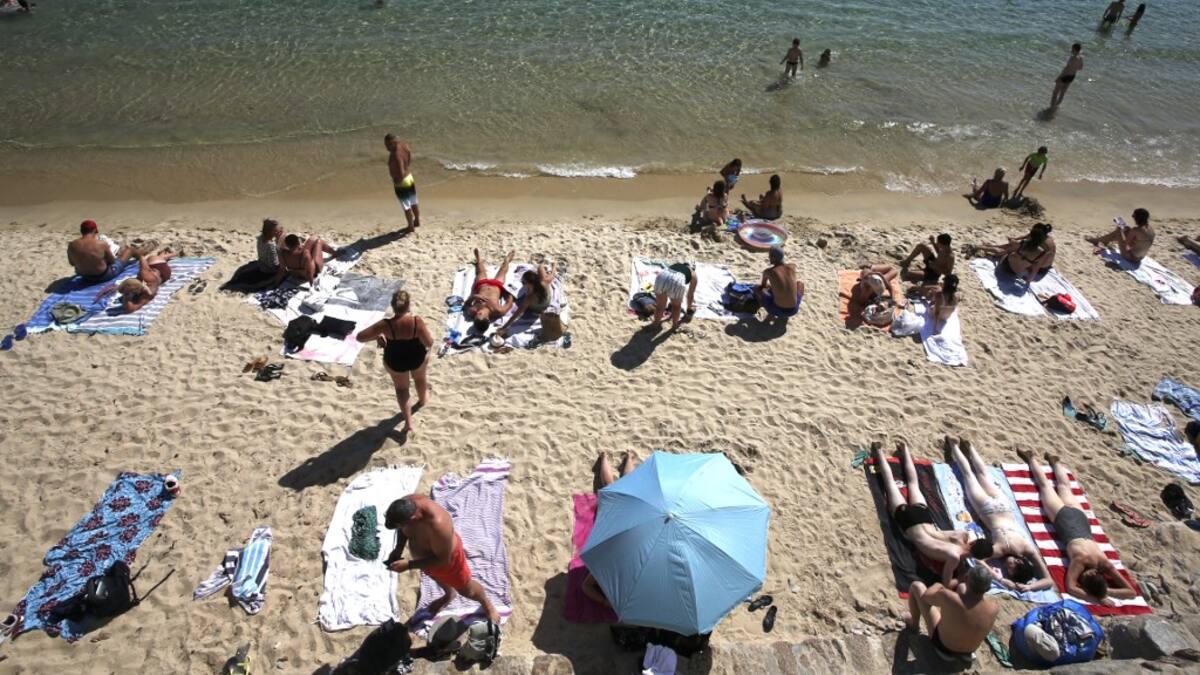 Canicules, sécheresse et incendies menacent la Méditerranée | TVA Nouvelles Canicules, sécheresse et incendies menacent la Méditerranée | TVA Nouvelles