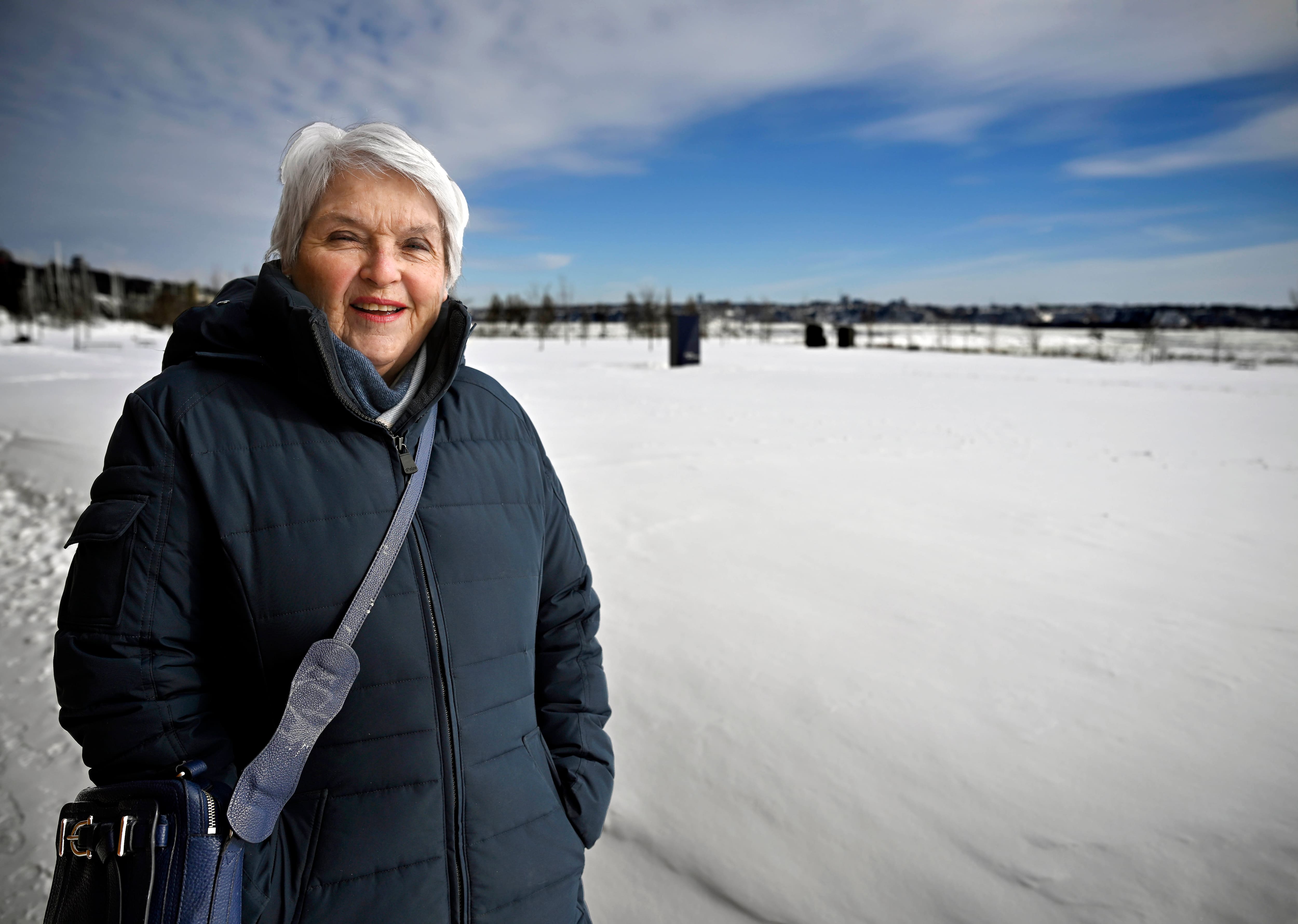 3e lien: l'ex-députée Margaret Delisle à la défense des vues ...