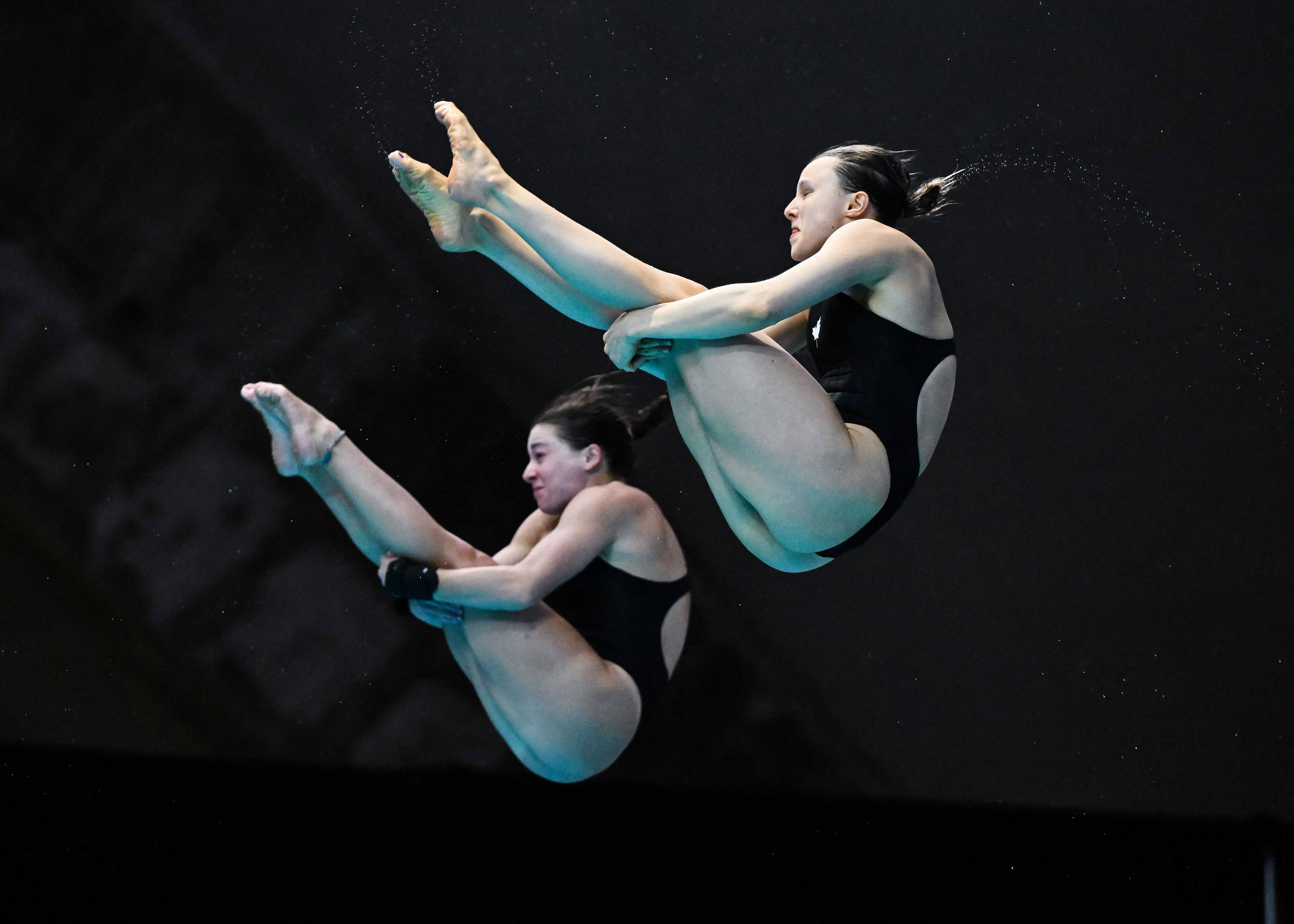 Plongeon: une nouvelle dynamique en synchro pour Mia Vallée et Amélie ...